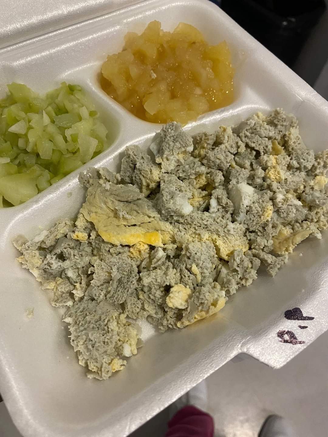 Confirman casos de comida en mal estado en el Hospital General de ...